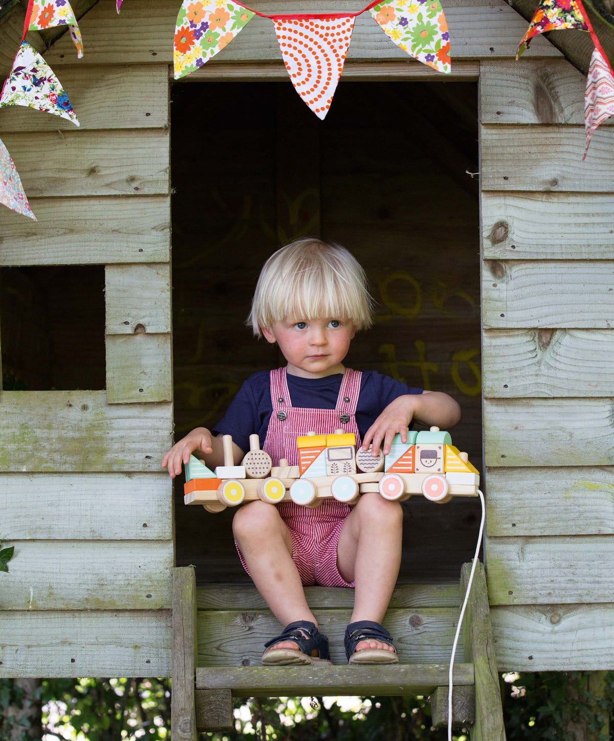 Pull Wooden Train Toy | Classic World Toys – Mamas & Papas IE