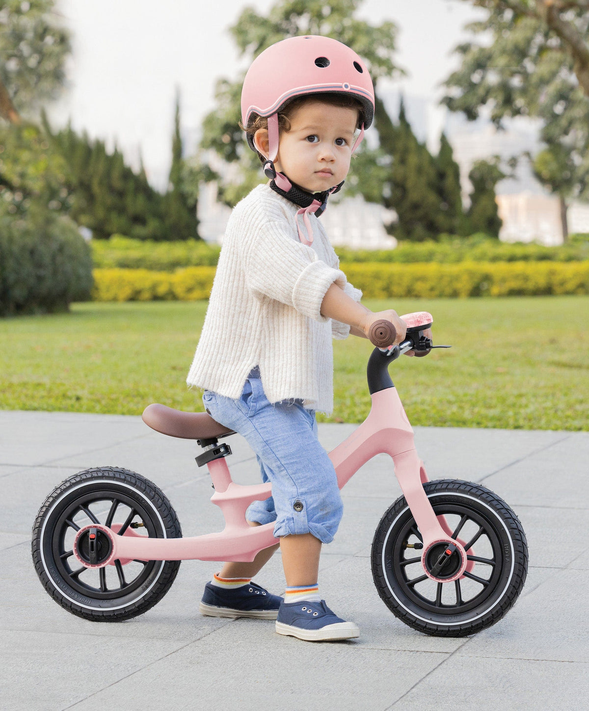 Globber Go Bike Elite Air - Pastel Pink – Mamas & Papas IE